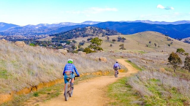 How to hire a bike in Canberra | VisitCanberra